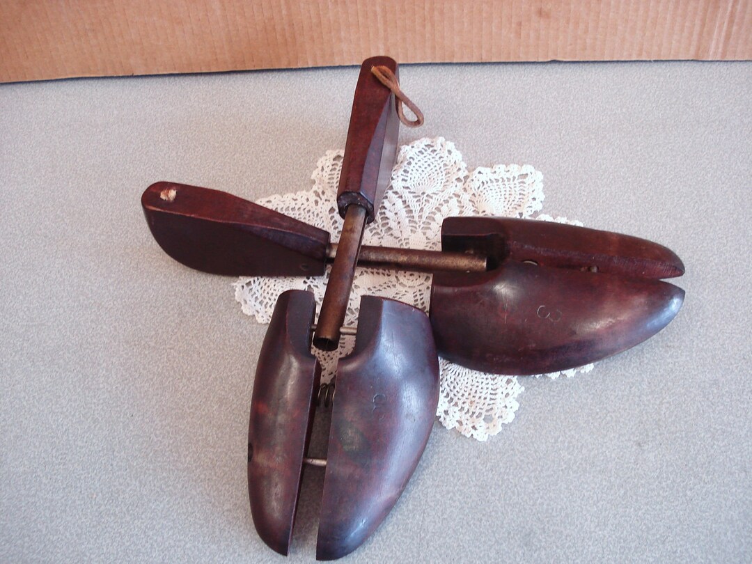 Vintage Wood Shoe Inserts Size 3. - Etsy