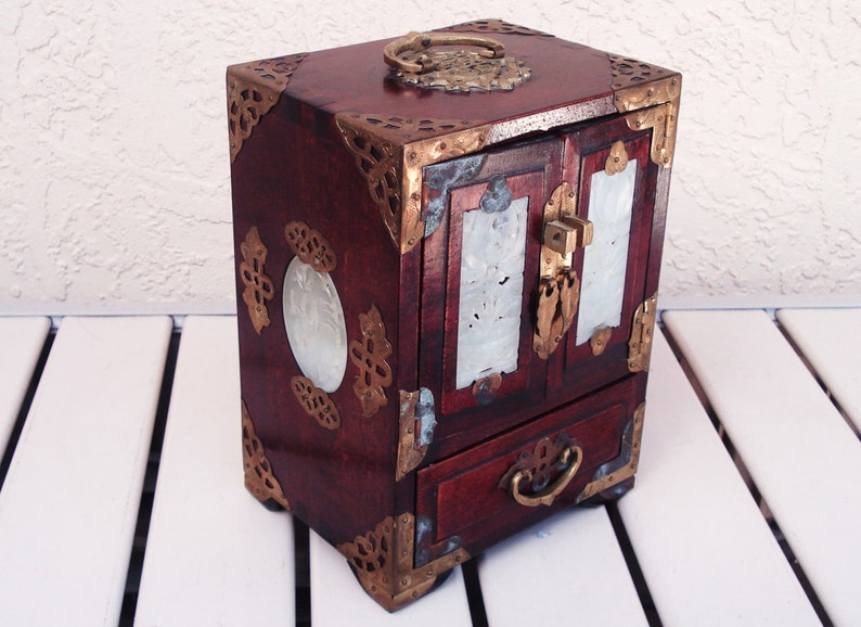 Vintage Oriental Chinese Wood Wooden Jewelry Box Dresser Top Chest ...