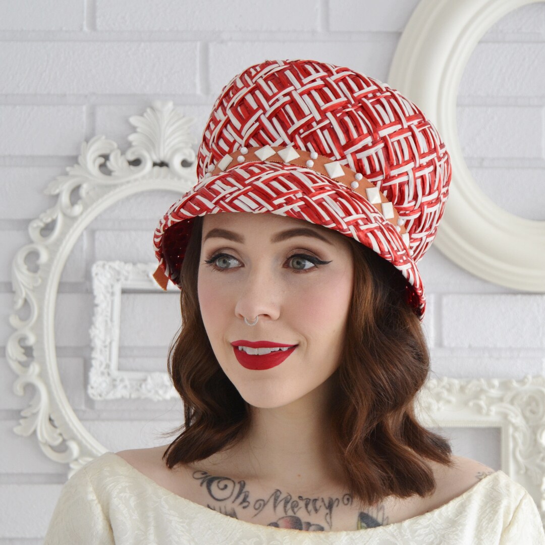 Vintage 1960s Red and White Raffia Hat With off White Studs by - Etsy