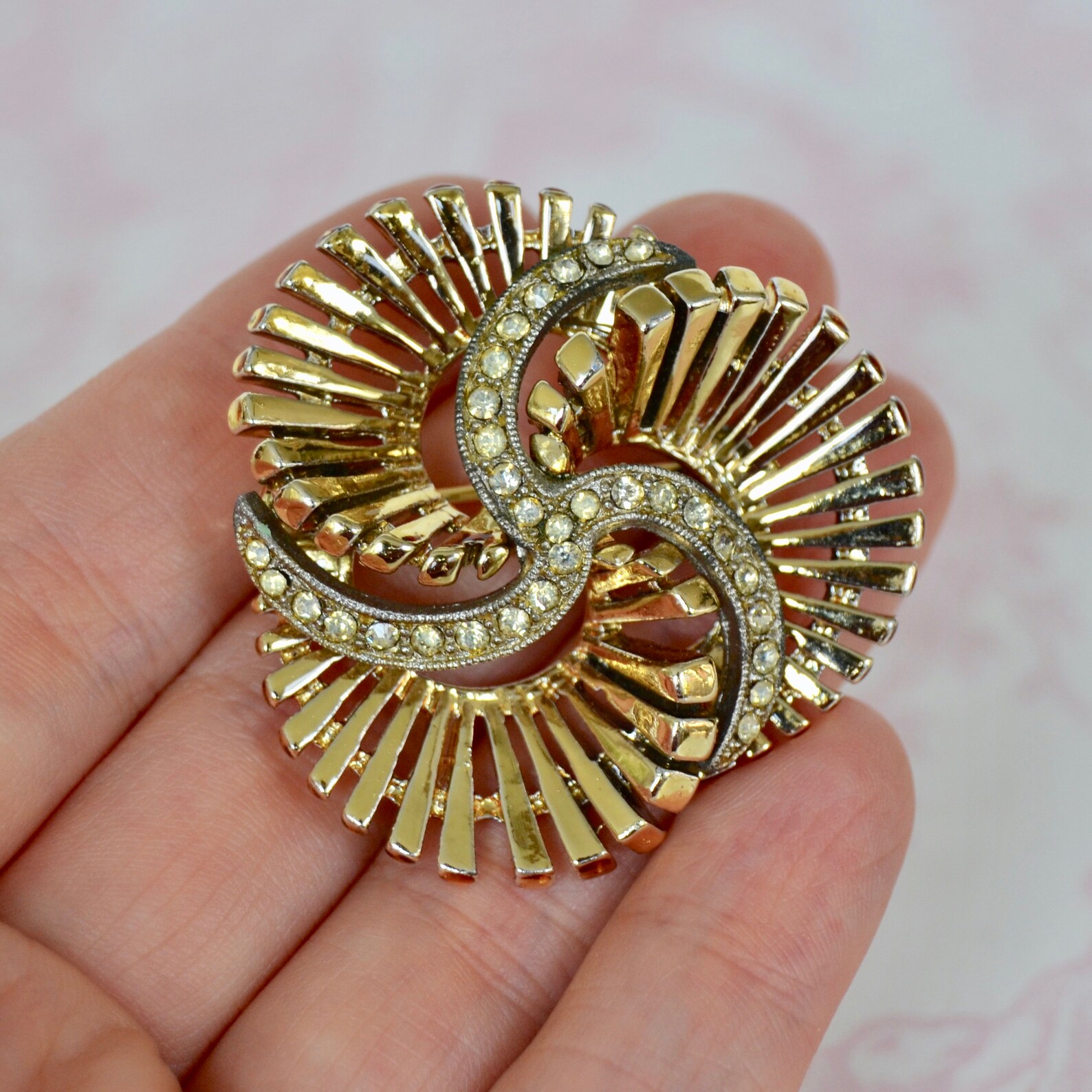 Vintage 1960s Pinwheel Brooch in Gold Tone Metal With - Etsy