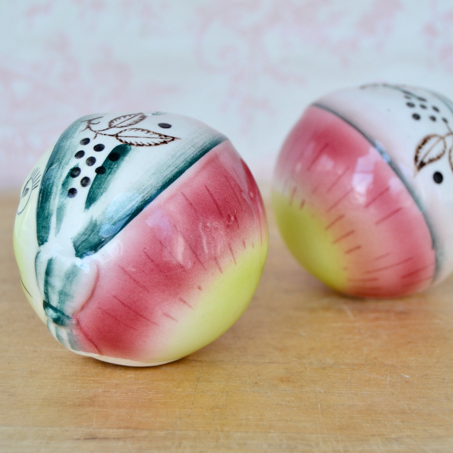 Vintage Peach Ceramic Salt and Pepper Shakers Made in Japan - Etsy