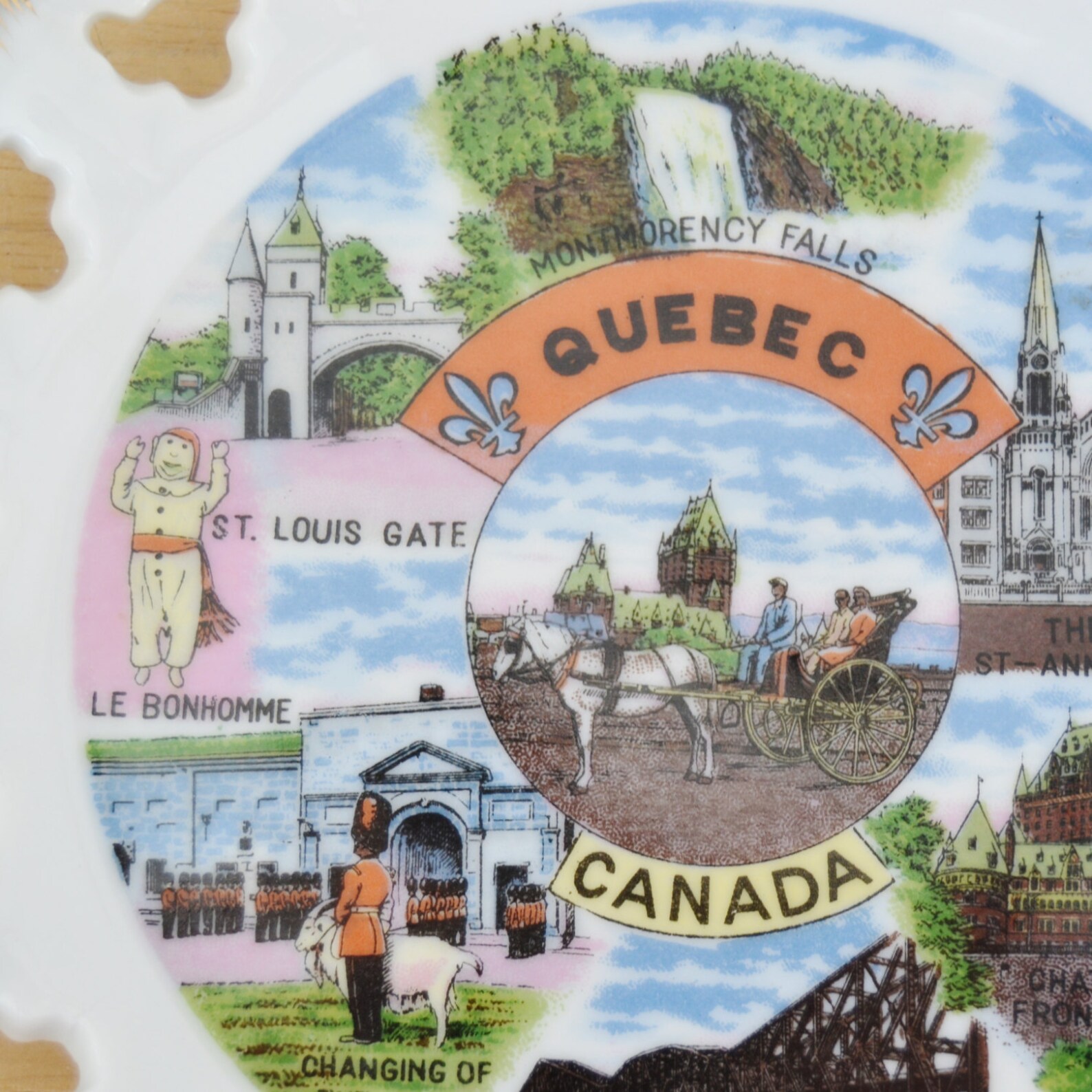 Vintage Souvenir Wall Hanging Plate of Quebec Canada Imported - Etsy