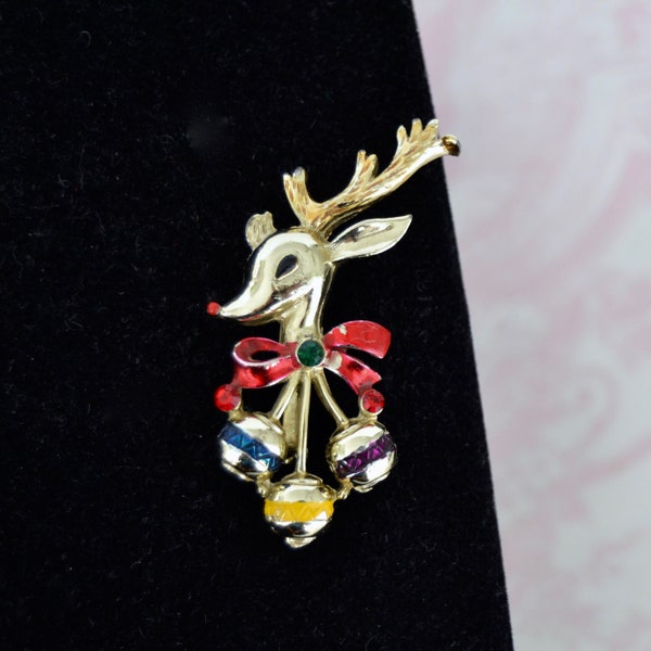 Reindeer Brooch - Etsy