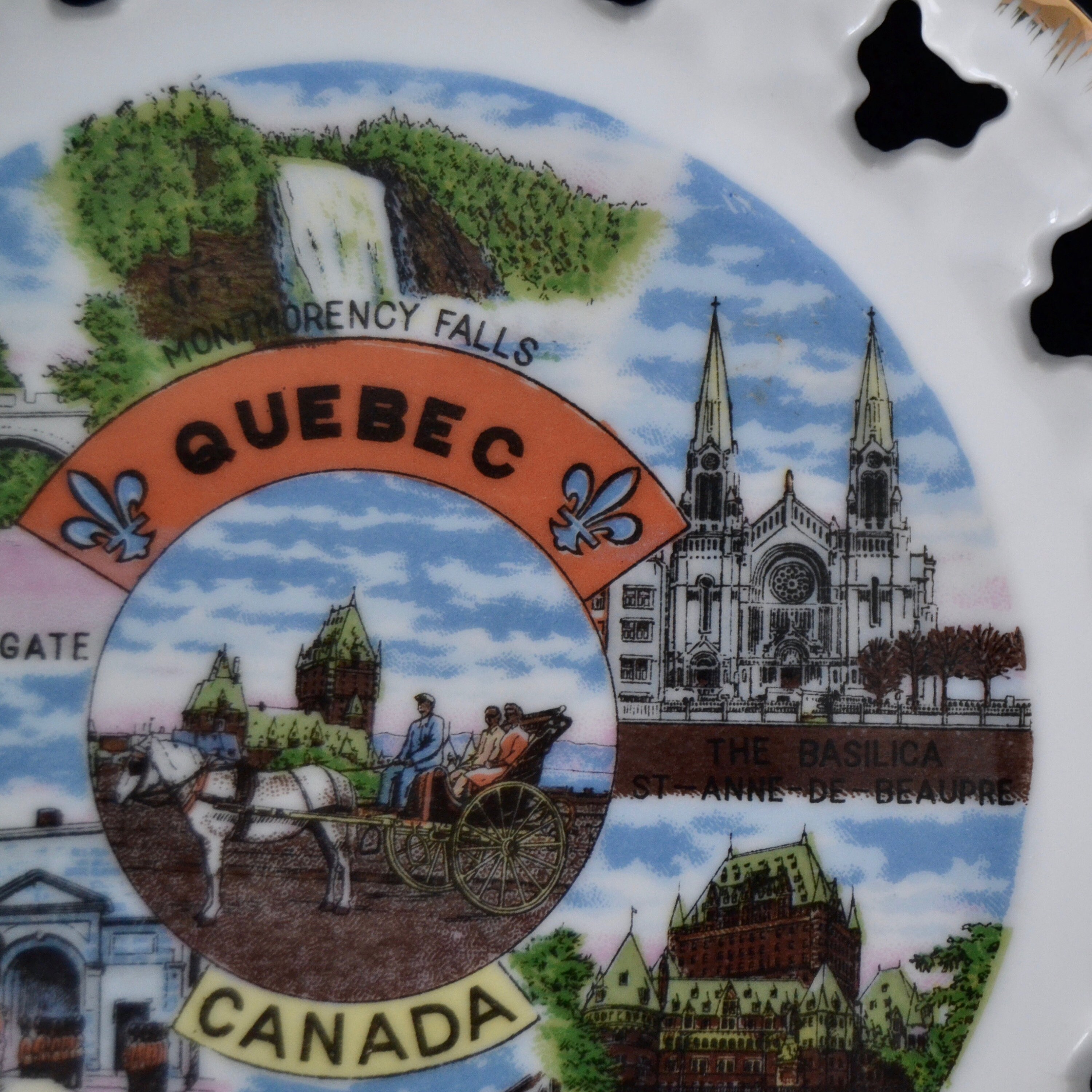 Vintage Souvenir Wall Hanging Plate of Quebec Canada Imported by ...