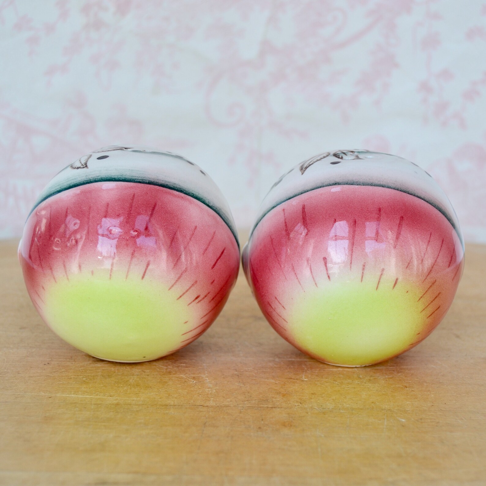 Vintage Peach Ceramic Salt and Pepper Shakers Made in Japan - Etsy