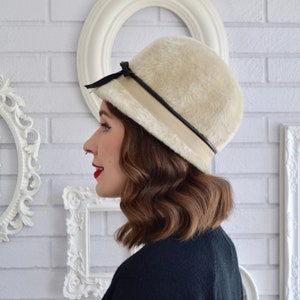 Vintage 1960s Cream Light Beige Fuzzy Wool Hat With Black Vinyl Ribbon ...