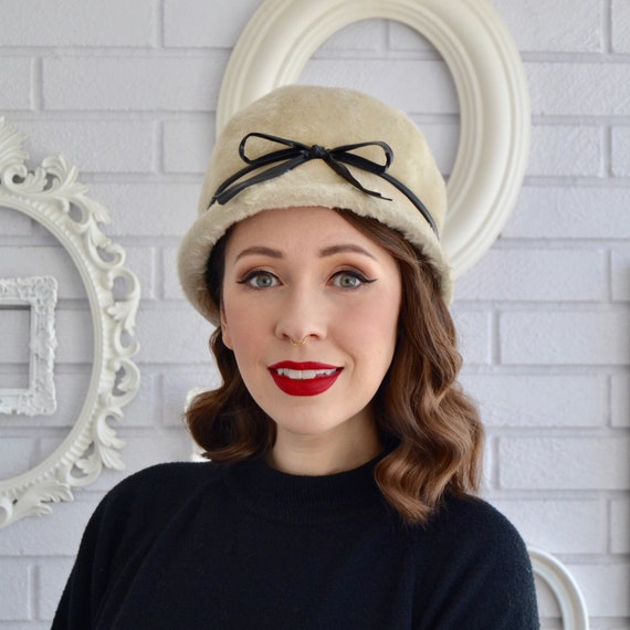 Vintage 1960s Cream Light Beige Fuzzy Wool Hat with B… - Gem