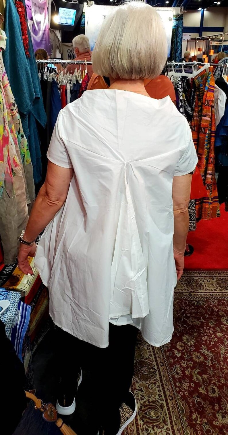 Adorable Italian Tunic Top Blouse Plitted on Back - Etsy