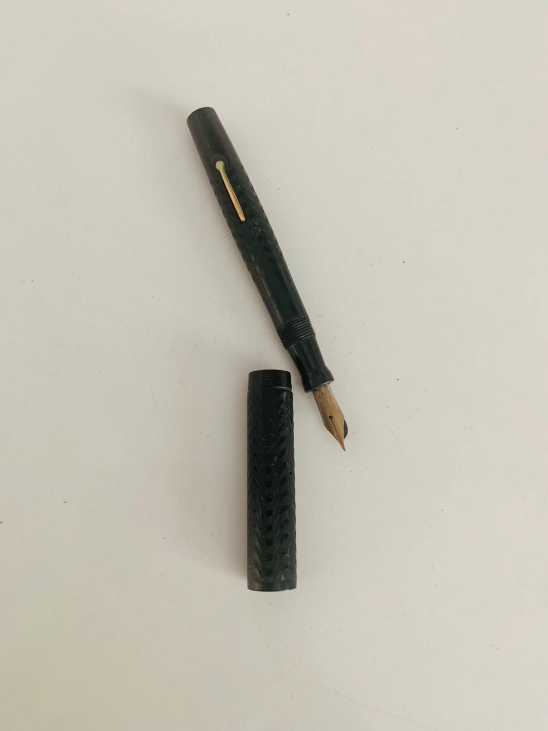 The Moore Fountain Pen No. 2 Vintage 1920s Black and Gold Nib Writing ...