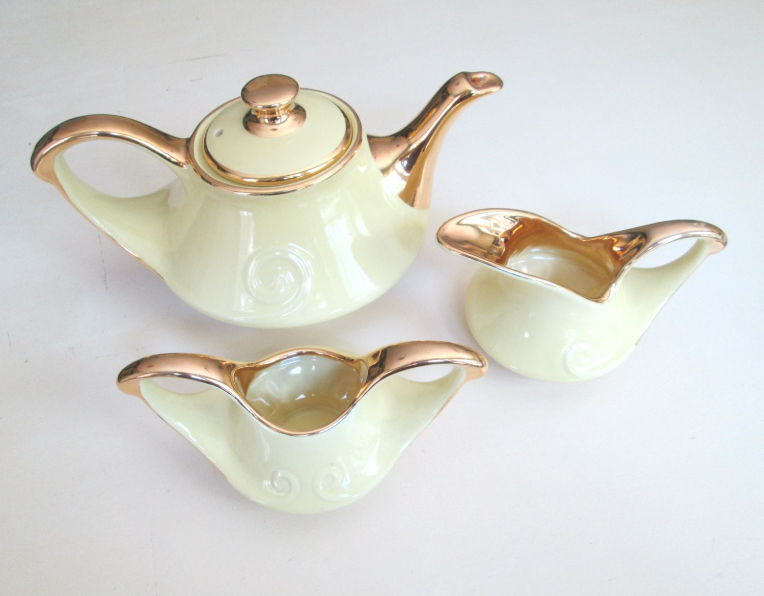 Mid Century Teapot Set // Pearl China Company Yellow 22 KT | Etsy
