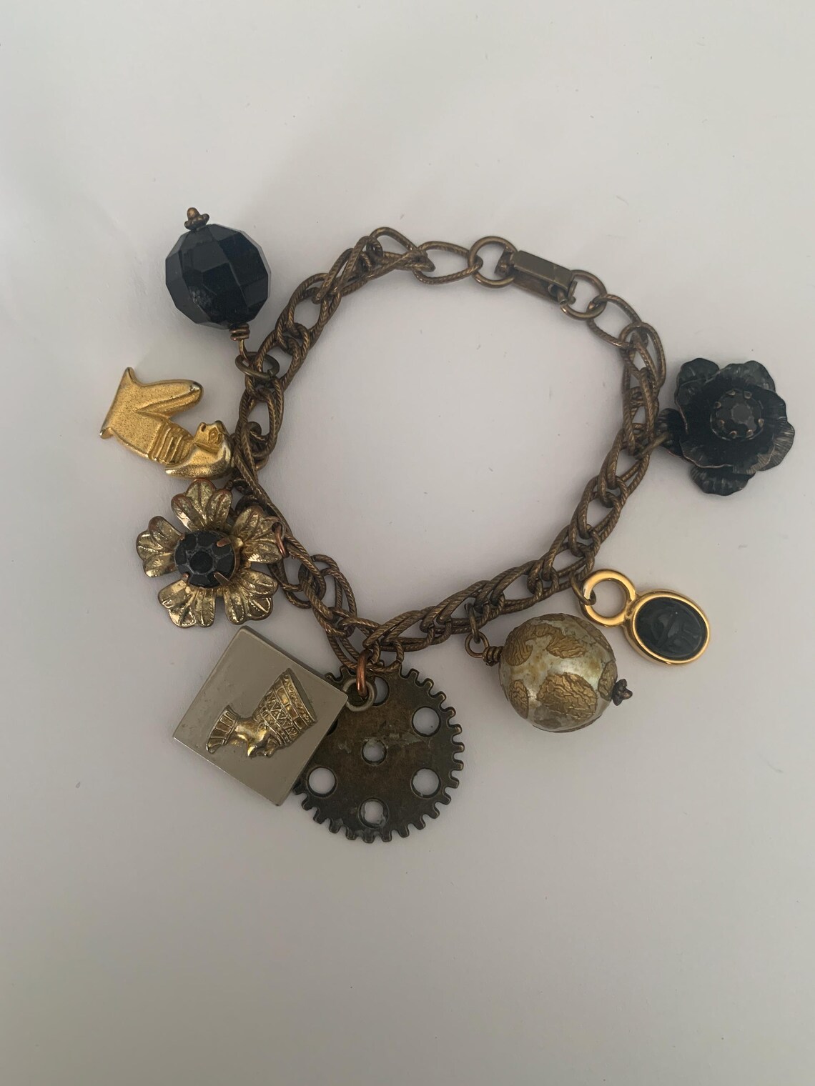 1970s MMA Egypt Charm Bracelet // Metropolitan Museum of Art NYC ...