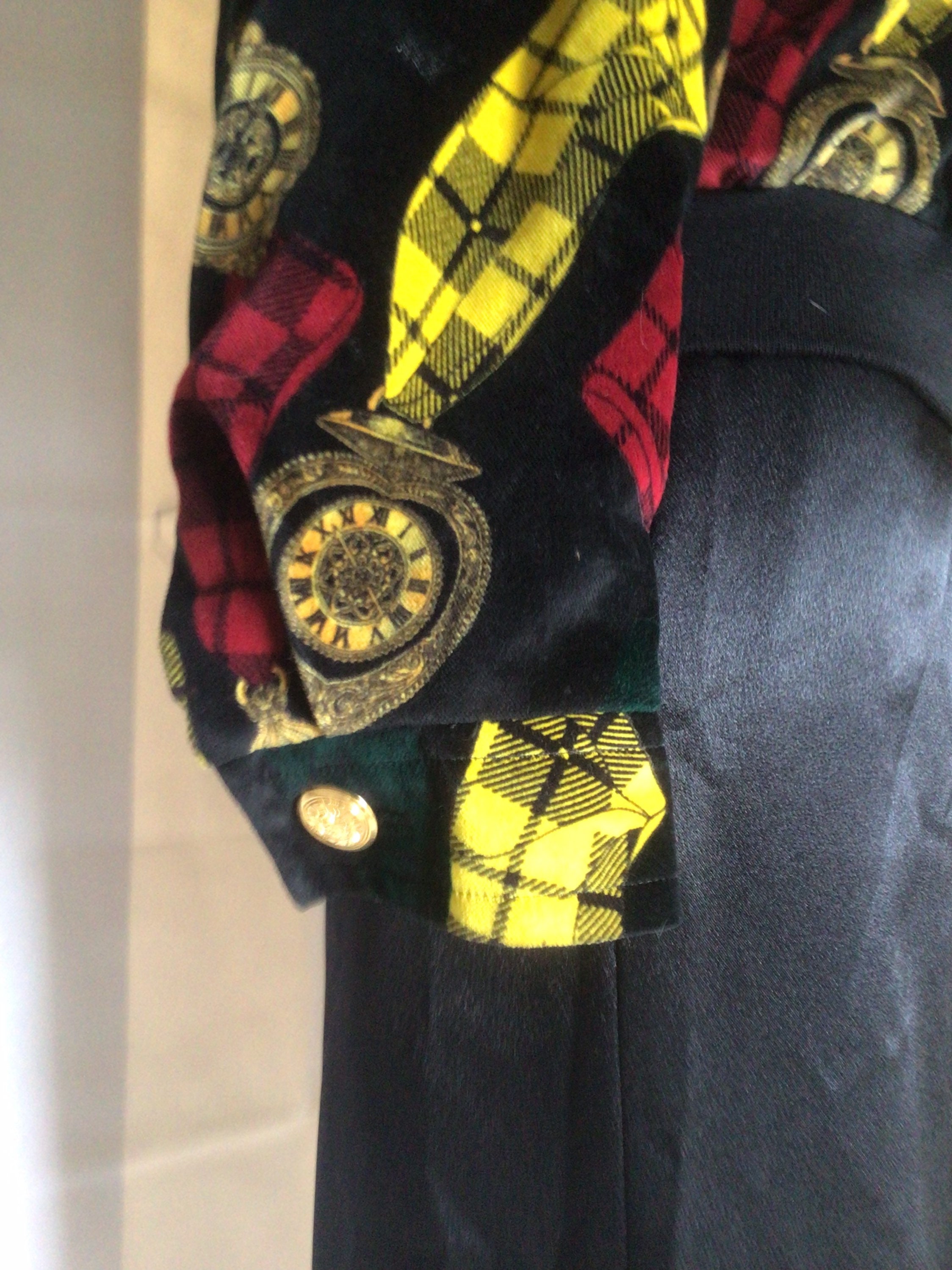 Vtg 80s RARE Escada Designer Dark Green Velvet Clock Insignia Tartan ...