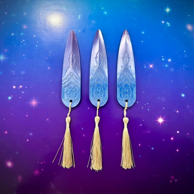 Zoey Kpop Demon Hunters Daggers - Etsy