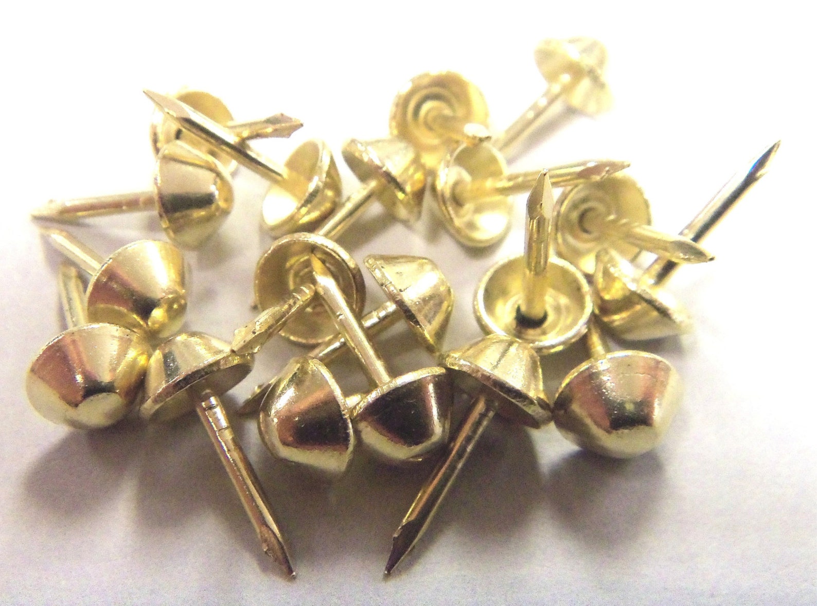 Cone Head Tapered Decorative Tack Nail Stud 100 Pcs Upholstery Brass ...