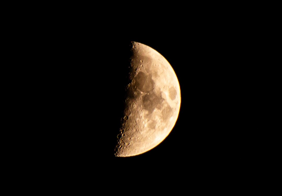 Half Moon Photo Print: High-resolution Digital Download (2048x1423 JPEG ...