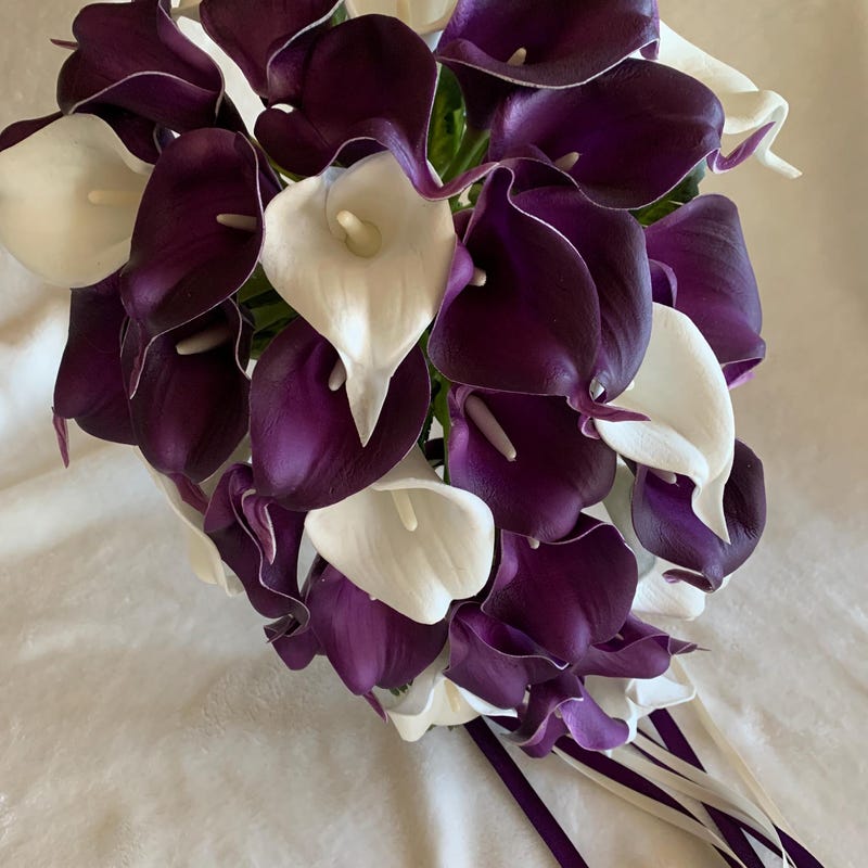 Cascade Purple Calla Lily - Etsy