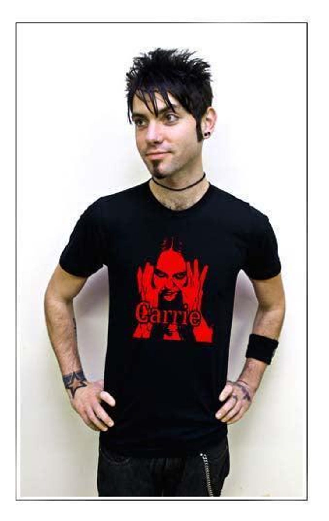 Carrie Horror Movie T-shirt – Classic Stephen King Film Merch - Etsy