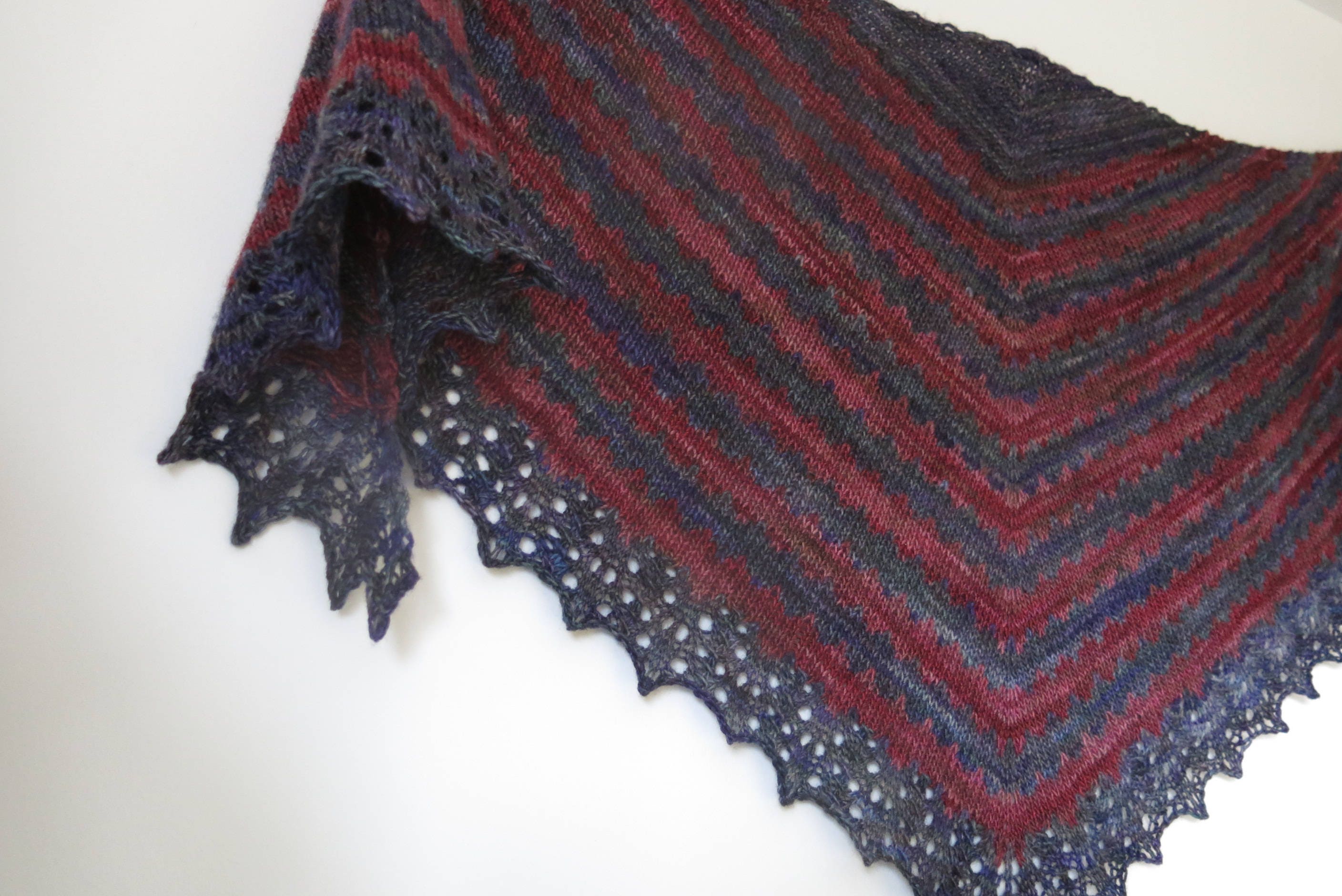 PATTERN Zigzag Stripe Lace Edge Shawl/stripy Triangular Shawl - Etsy