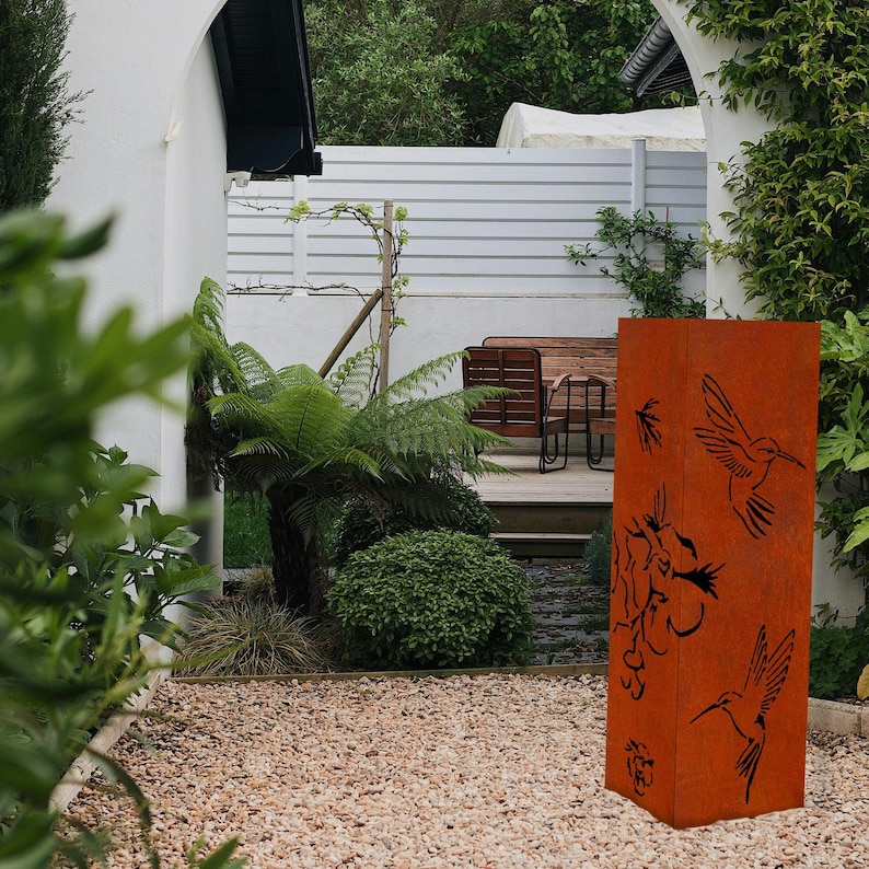 Hummingbird Metal Garden Column, Outdoor Patio Sculpture, Steel Bird ...