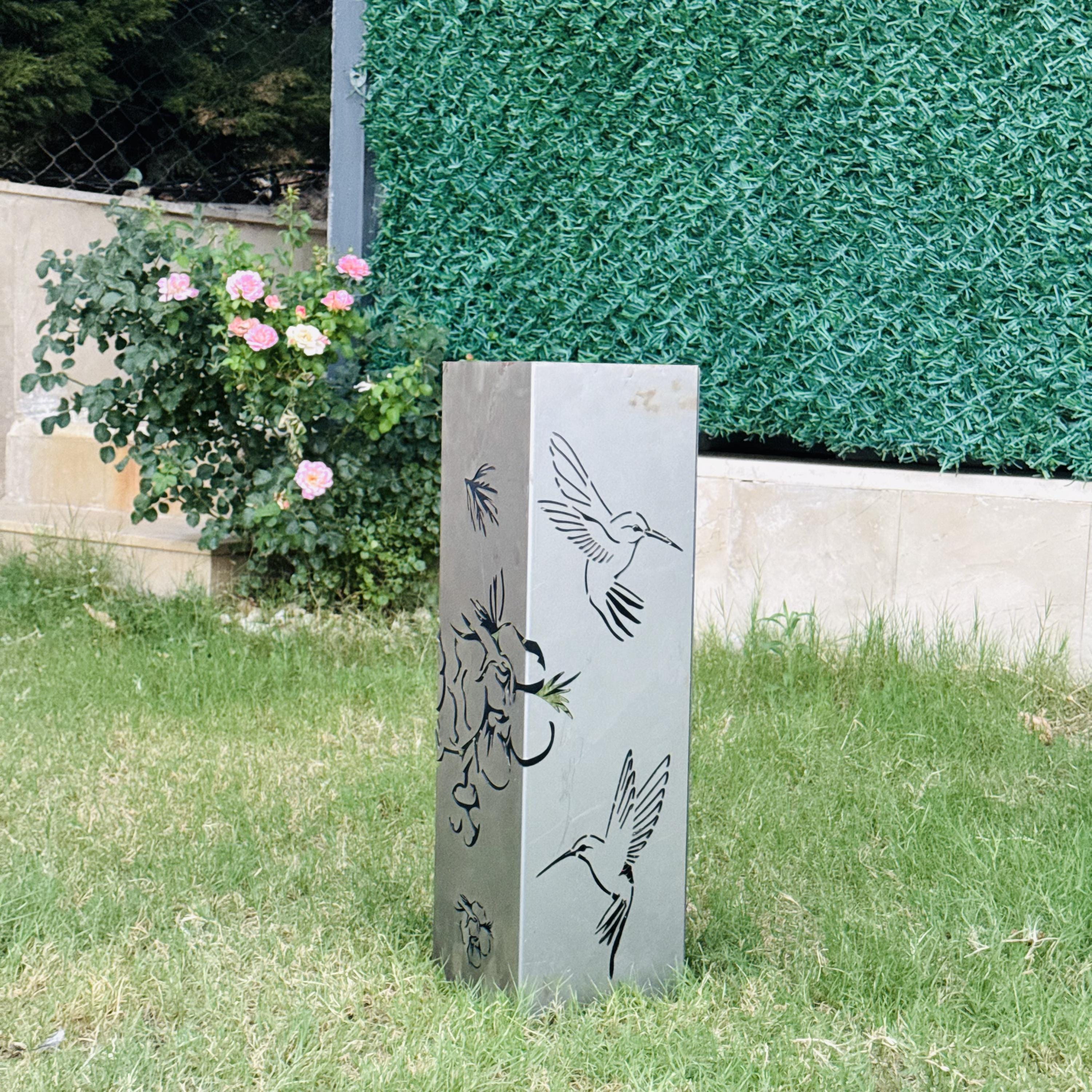 Hummingbird Metal Garden Column, Outdoor Patio Sculpture, Steel Bird ...