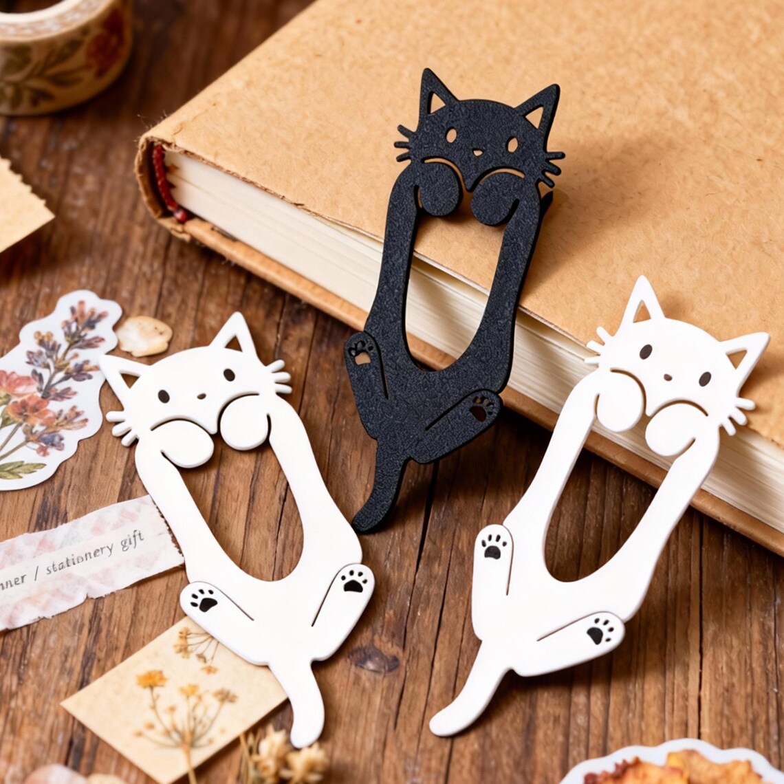 Cute Cat Bookmark for Readers | Adorable Hollow Cat Page Marker ...
