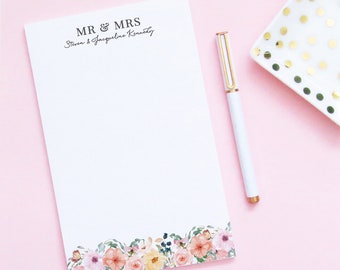 Womens Personalized Notepad Set Custom Stationary Set for | Etsy