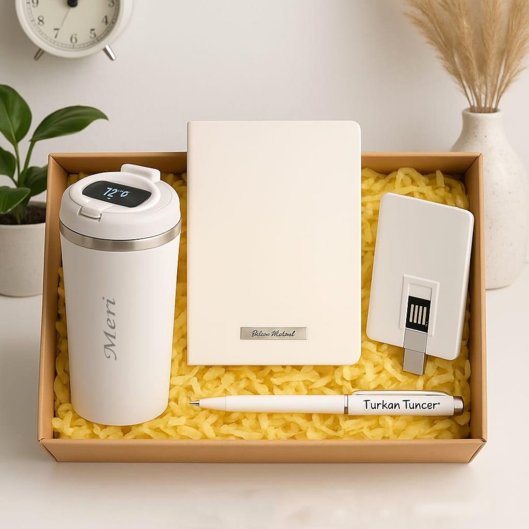 Personalized Smart Thermos Gift Set: Corporate Pen & Notebook and USB ...