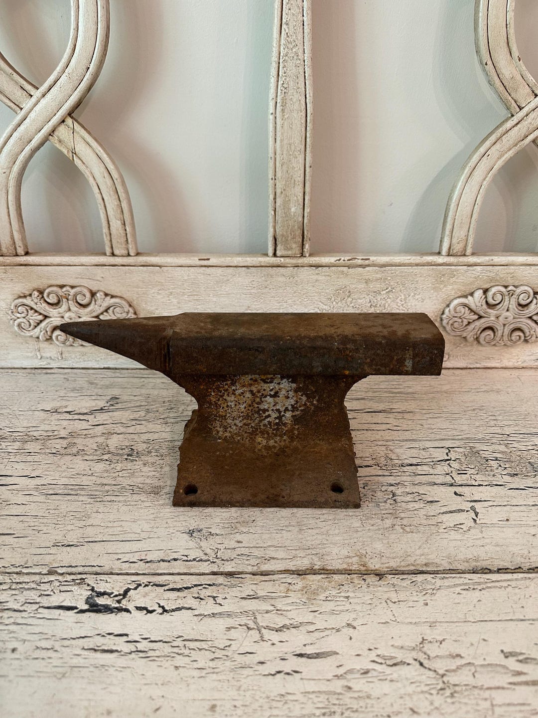 Small Vintage Anvil - Railroad Track Anvil - 16 Lb. Cast Iron ...