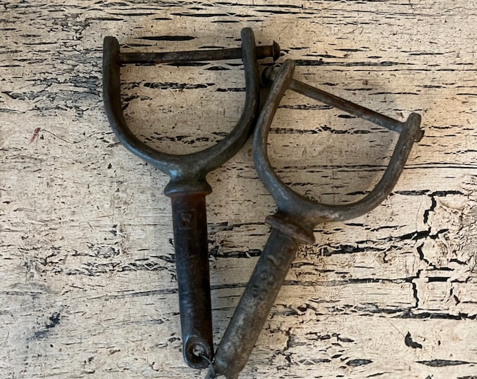 Vintage Oar Locks Boat Hardware Weathered Nautical Beach Decor Rustic ...