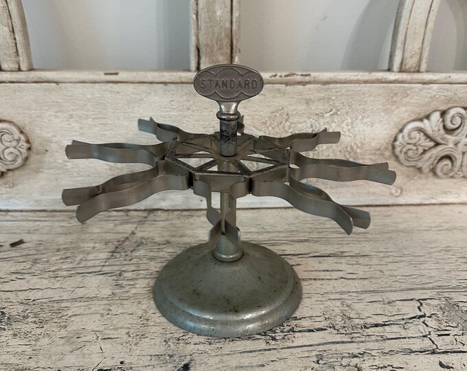 Vintage Standard Rubber Stamp Holder Stand - Retro Office Stamp Holder ...