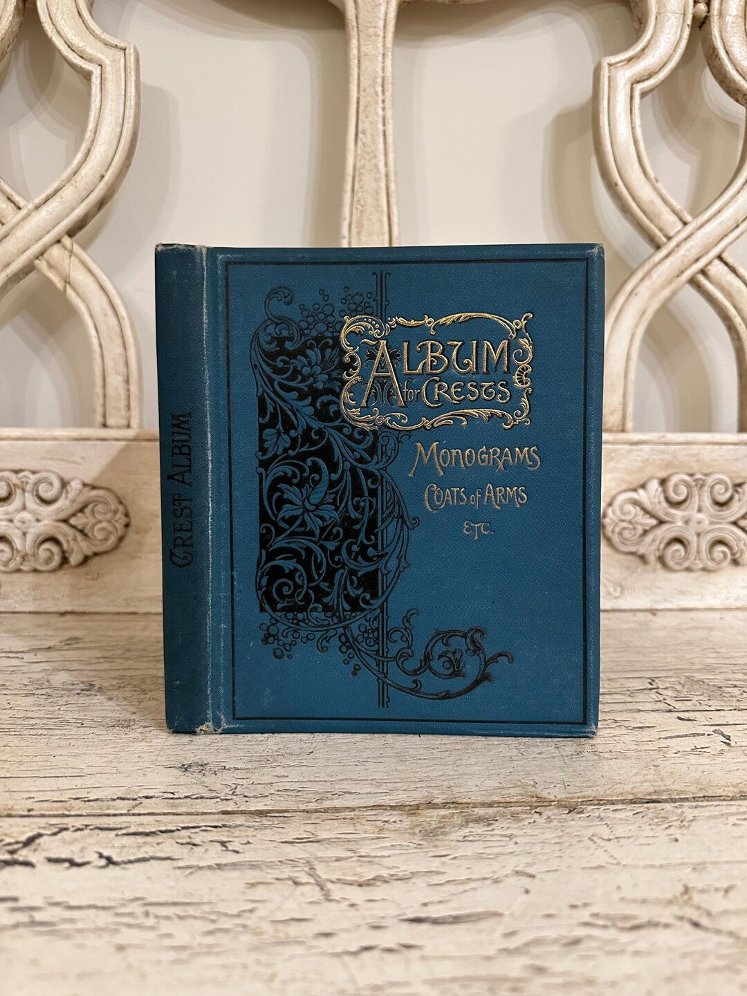 Antique Victorian Crest Album - Unused - Scrapbook for Embossed Crests ...