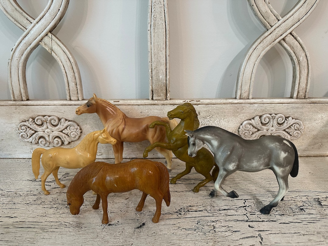 5 Vintage Toy Horses - Pretty, Rustic Horse Toys - Horse Decor ...