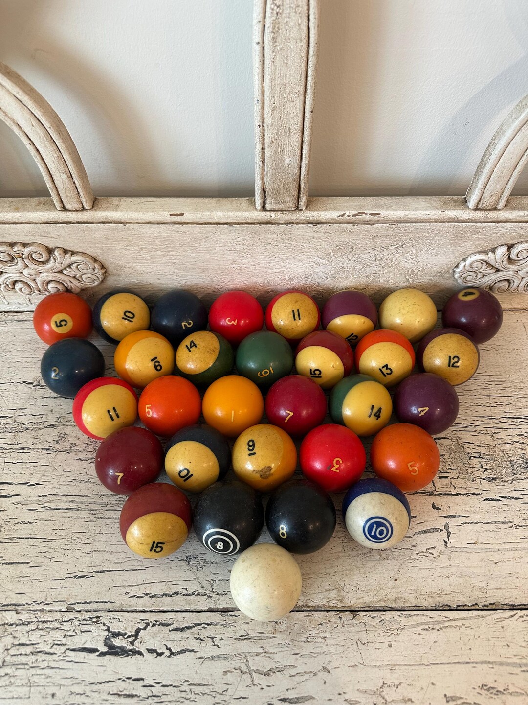 Vintage Bakelite Pool Balls - Mixed Set of 30 Balls - Retro, Rustic ...