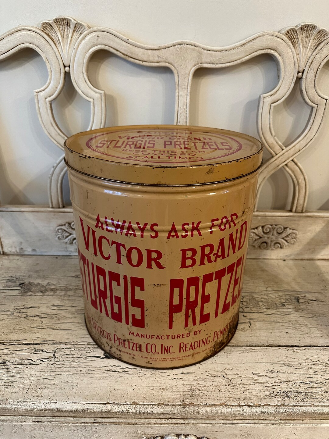 Large, Vintage Pretzel Tin Victor Brand Sturgis Pretzels Vintage ...
