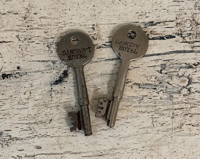 Two Vintage Hotel Keys - Bancroft Hotel - Etsy