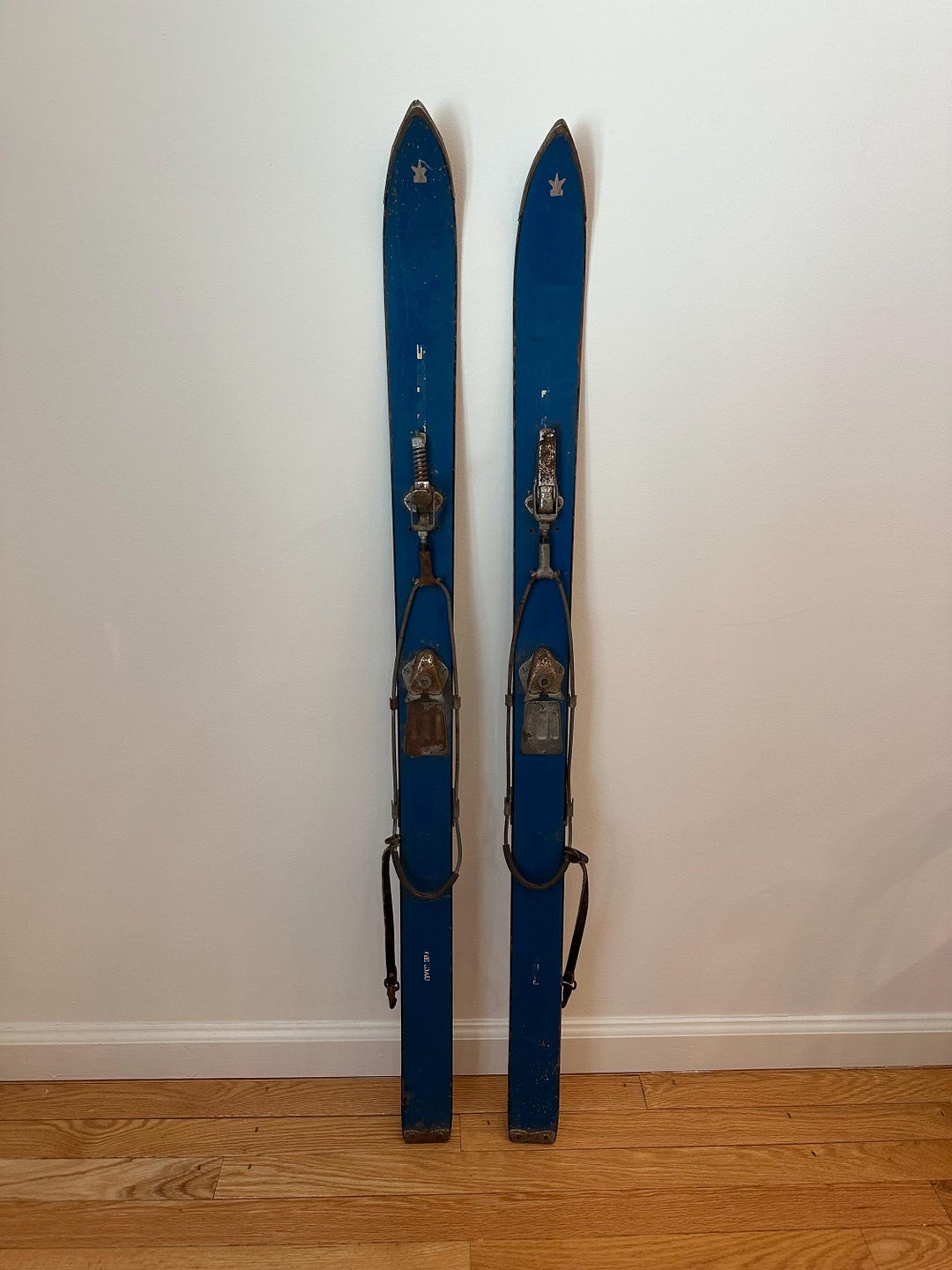 Vintage Wooden Skis - 1930's-40's - Rustic, Winter Cabin Decor - Etsy