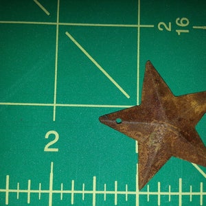 100 Rusty 1.5" (1-1/2") Country Stars, 3D, Rusted, Hole for Hanging ...