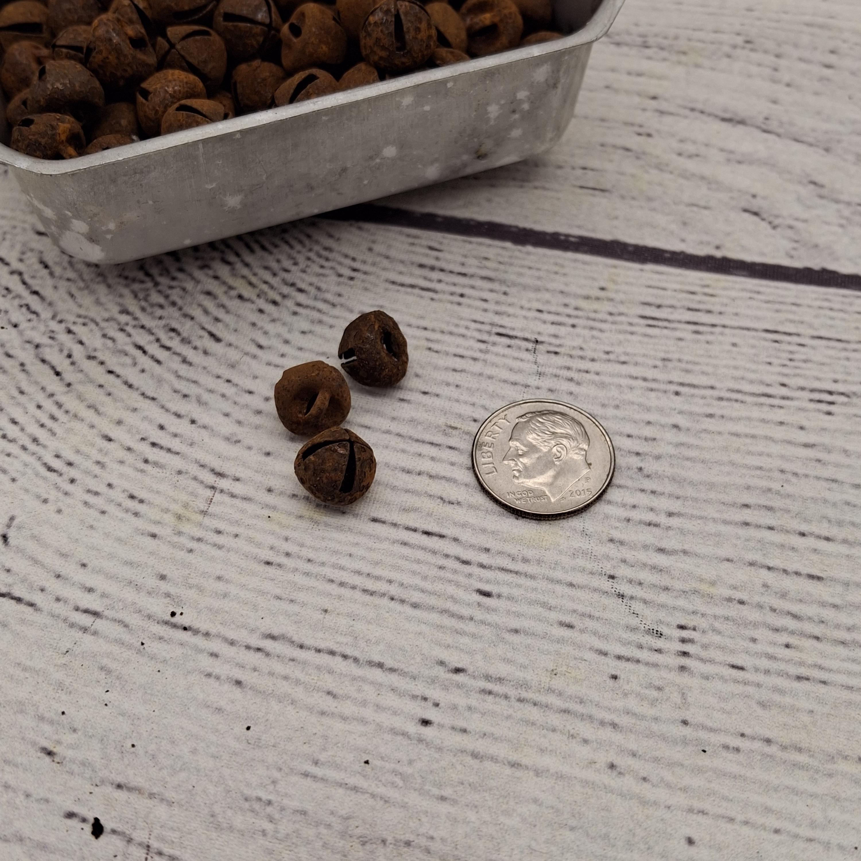 Rusty 9mm (0.35") Jingle Bells, Craft Supplies, Metal, Small Rusted ...