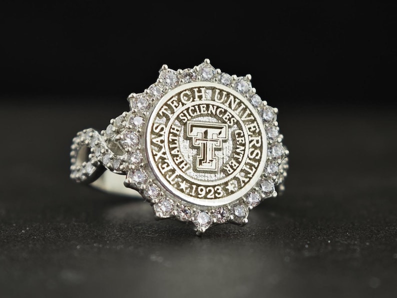 Women University Ring - Custom College Class Graduation Ring ...