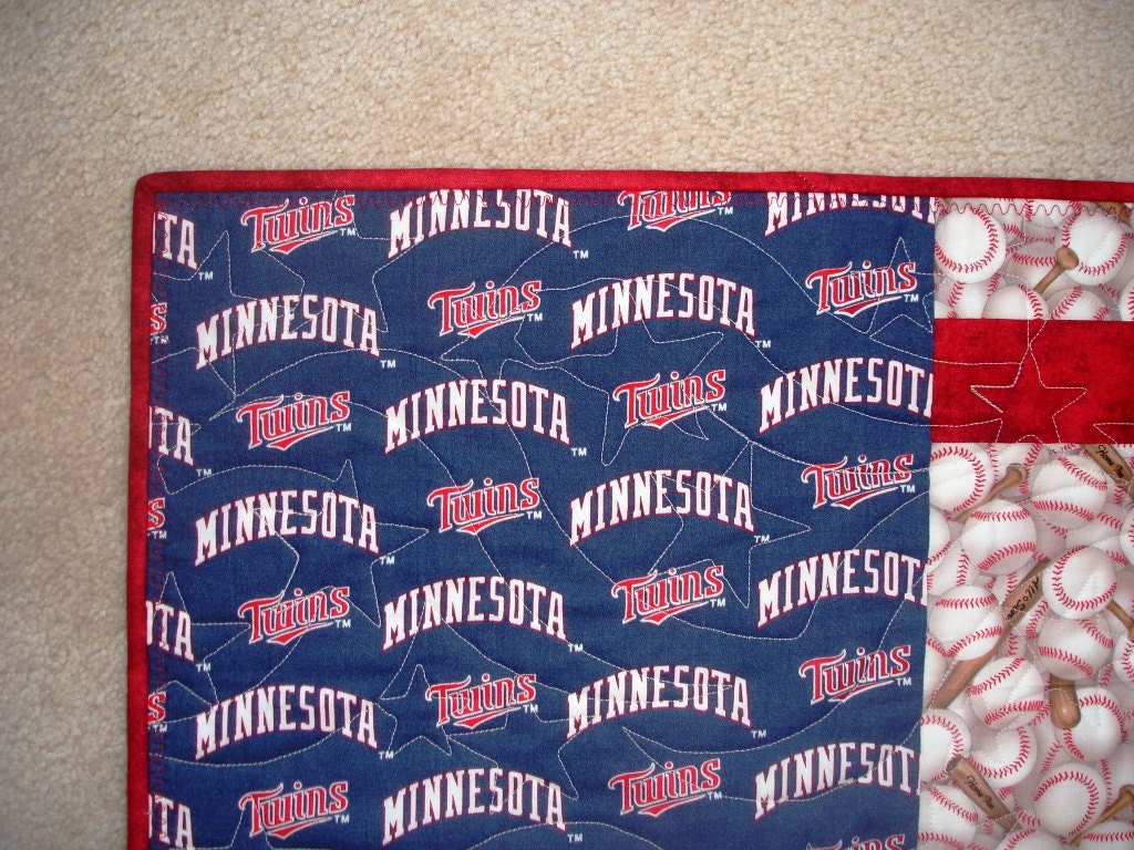 Lap Size Minnesota Twins Quilt - Etsy