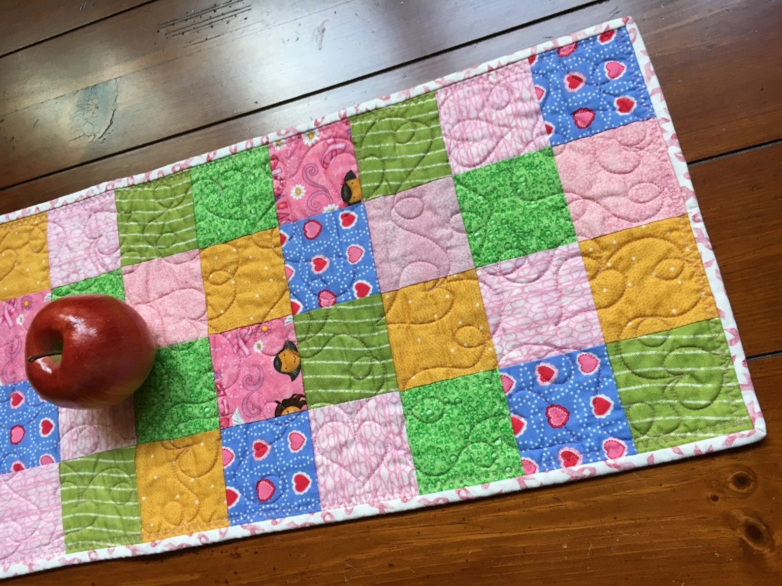 Breast Cancer Awareness Quilted Table Runner - Etsy