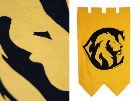 Custom Heraldic Banner / Flag / Gonfalon / Vexillium for LARP | Etsy