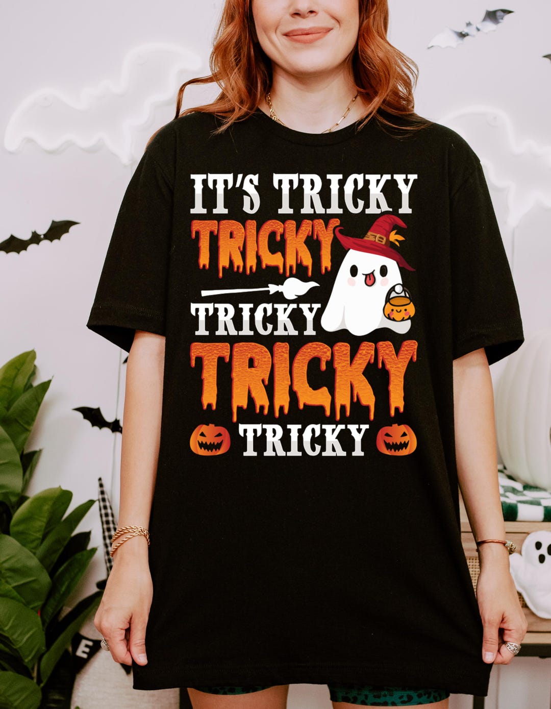 It's Tricky Tricky Tricky Halloween Shirt: Retro Ghost Halloween Tshirt ...