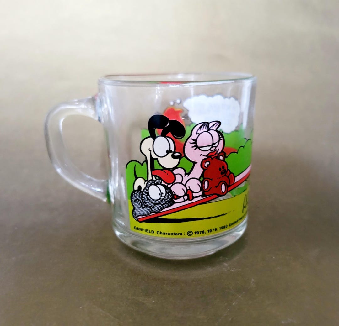 Garfield and Friends Glass Coffee Mug - Collectible Glass Mug ...