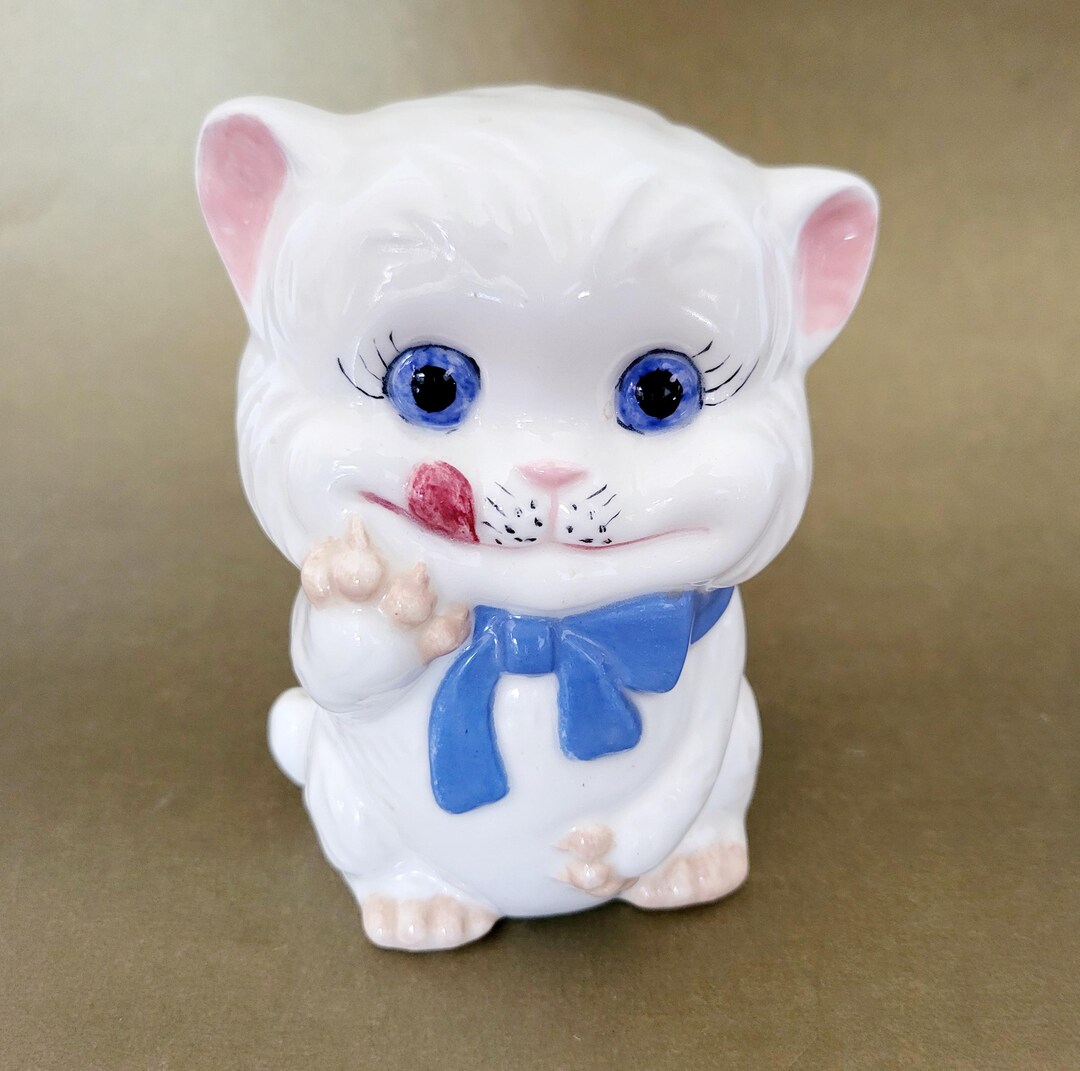 Ceramic High Gloss Kitty Cat Bank - Cat Coin Saver Statue - Cat Lover ...