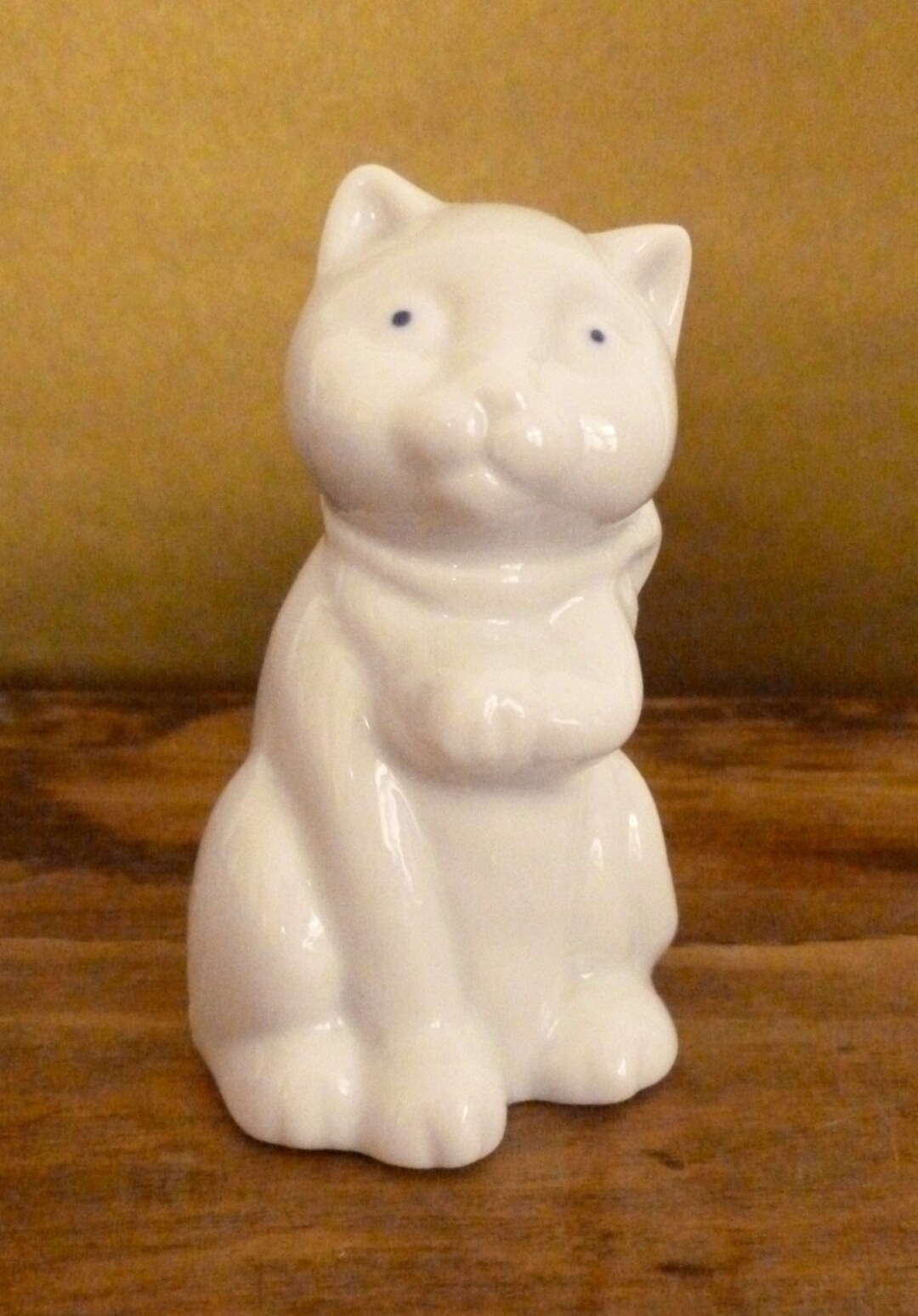 Vintage White Cat Ceramic Bell Figurine - Spencer Gifts Kitty Cat Bell ...