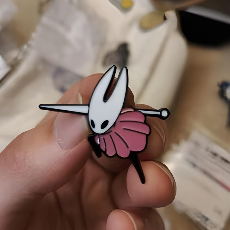 Hollow Knight Pin - Etsy