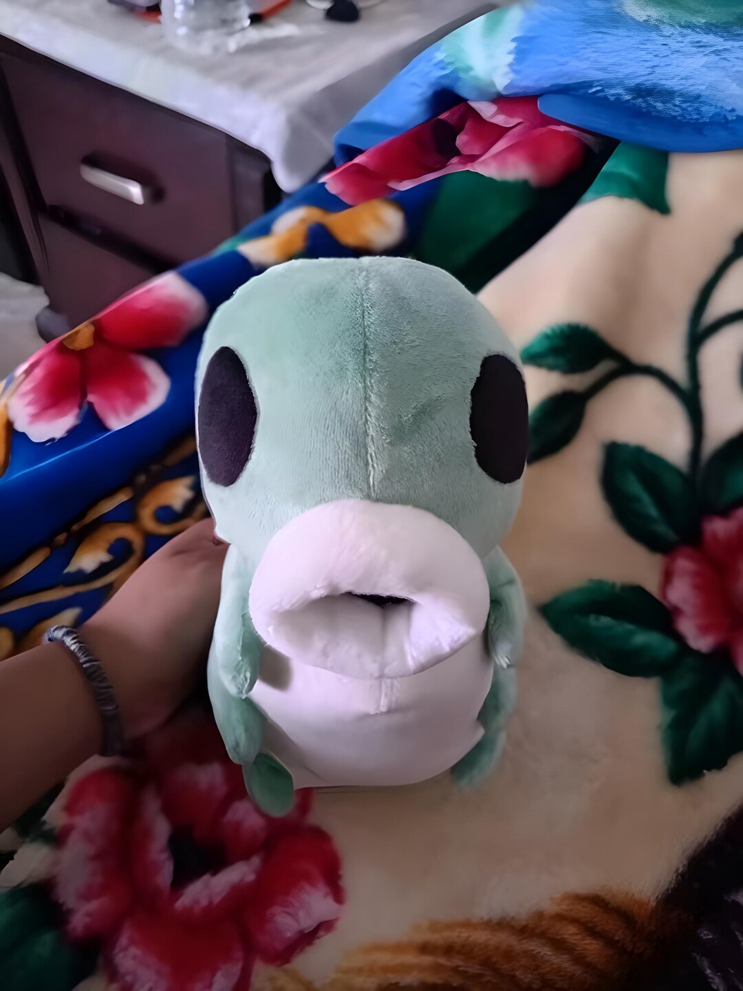 Hollow Knight Grub Plush Toy – Cute Collectible Soft Plushie Gift - Etsy
