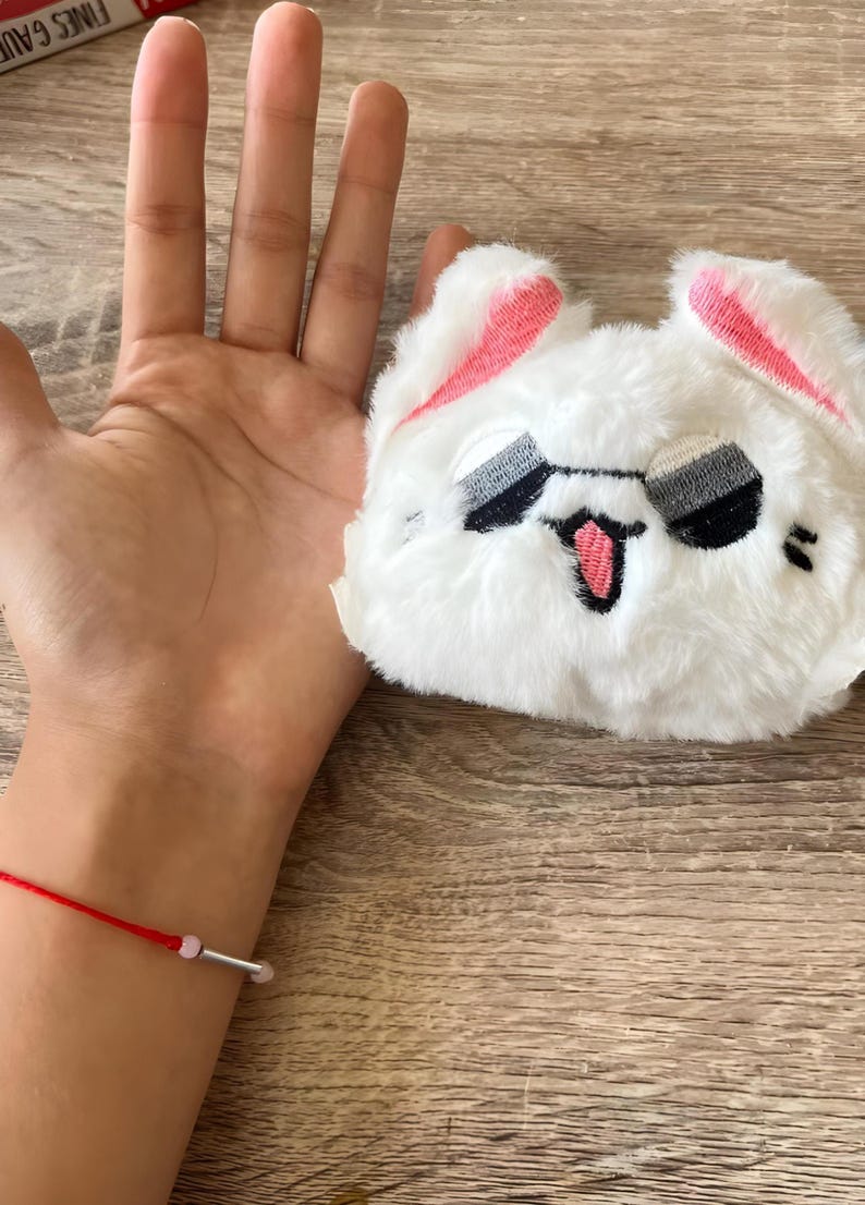 Gojo Satoru Cat Plushie – Jujutsu Kaisen Anime Bag Charm & Keychain - Etsy