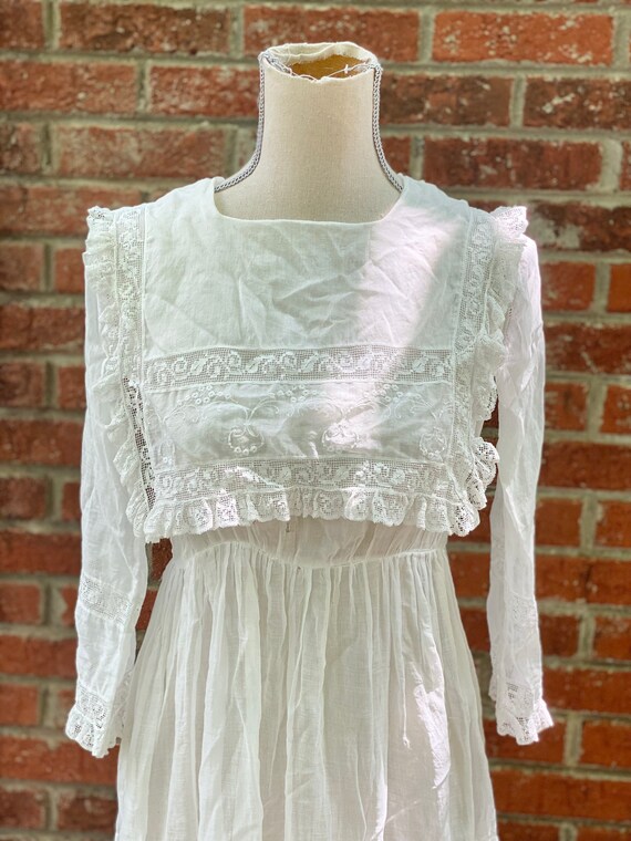 Stunning Antique Edwardian white work and lace tea do… - Gem